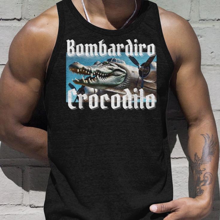 Bombardiro Bombardino Crocodilo Drôle Italien Brainrot Meme Débardeur e ...